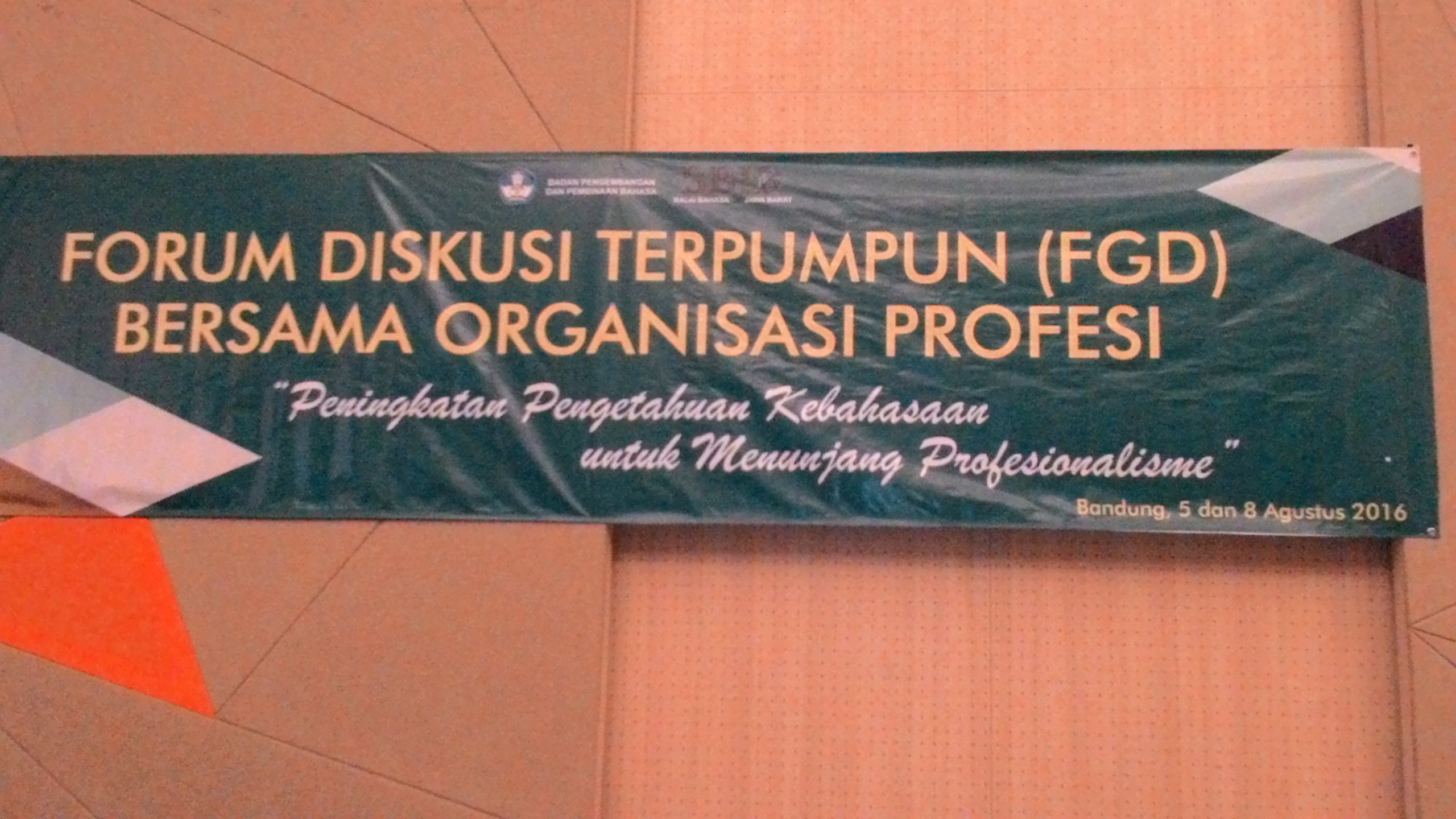 Forum Diskusi Terpumpun (FGD) Bersama Organisasi Profesi - Balai Bahasa ...